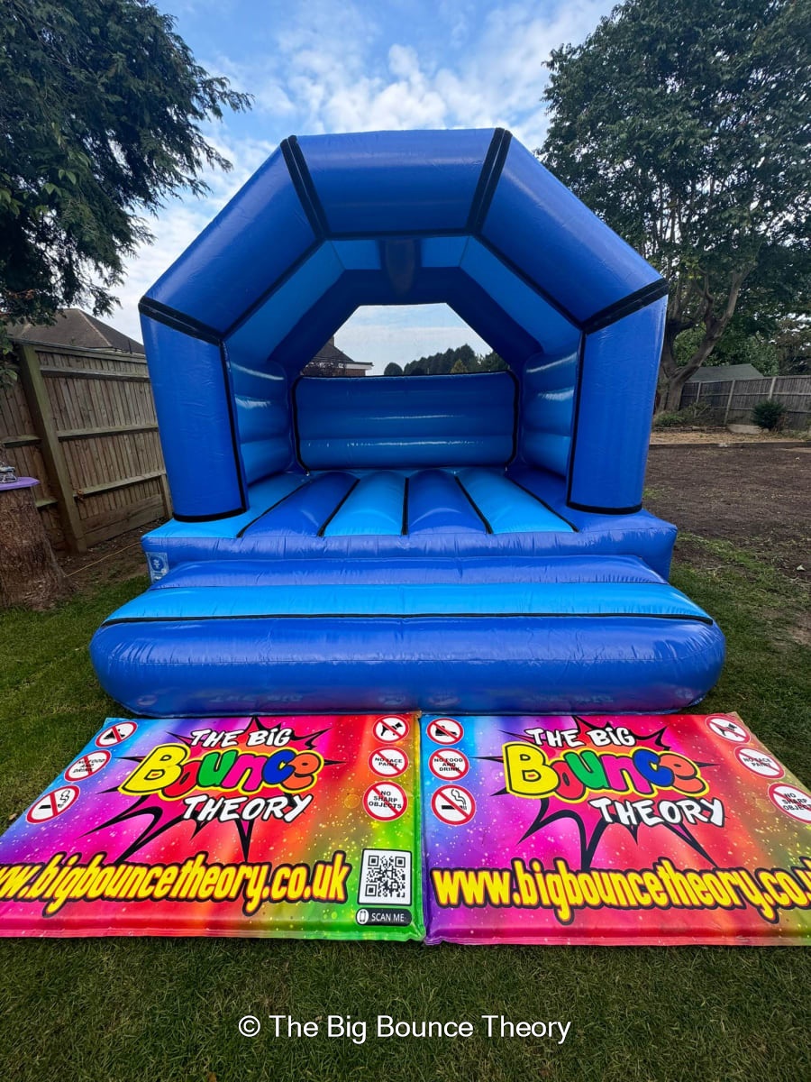 Plain Blue Bouncy Castle 12ft x 12ft - Bouncy Castle Hire, Soft Play ...